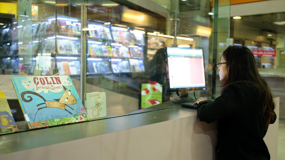 Bibliometro lanza web para renovar libros en línea | Sistema Nacional de Bibliotecas Públicas